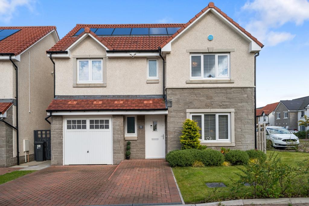 Seven Wells Crescent, East Calder, ... 4 bed detached house - £335,000