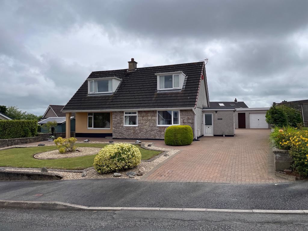 Ffordd Nant, Llangefni, LL77 4 bed detached house for sale - £380,000