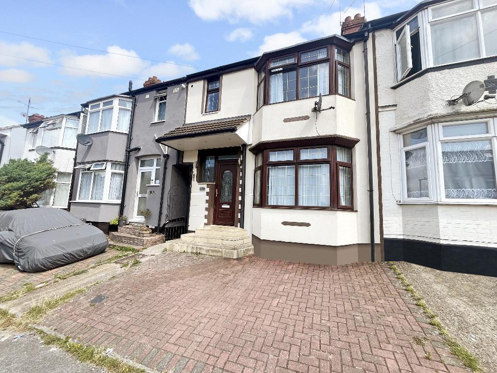 Chester Avenue, Challney, Luton... 3 bed terraced house - £325,000