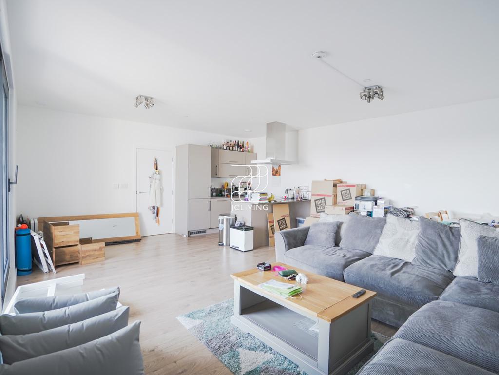 Chancellor House SE16 2 bed flat - £2,947 pcm (£680 pw)