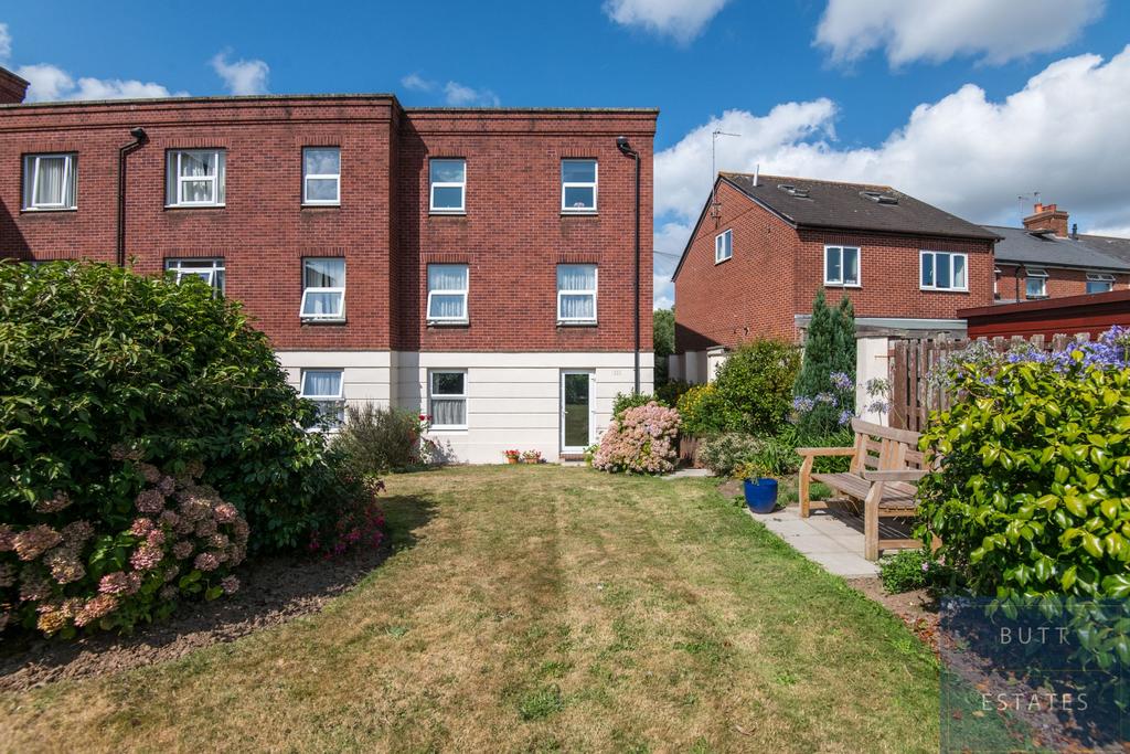 Alphington Street, Exeter EX2 1 bed flat for sale - £60,000