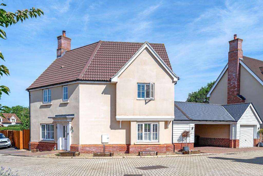 Owers Place, High Roding, Dunmow 3 bed detached house for sale - £475,000