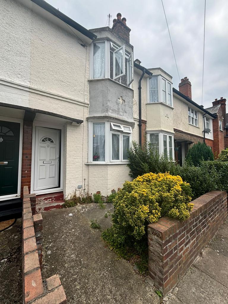 Derinton Road, London, SW17 3 bed terraced house - £575,000