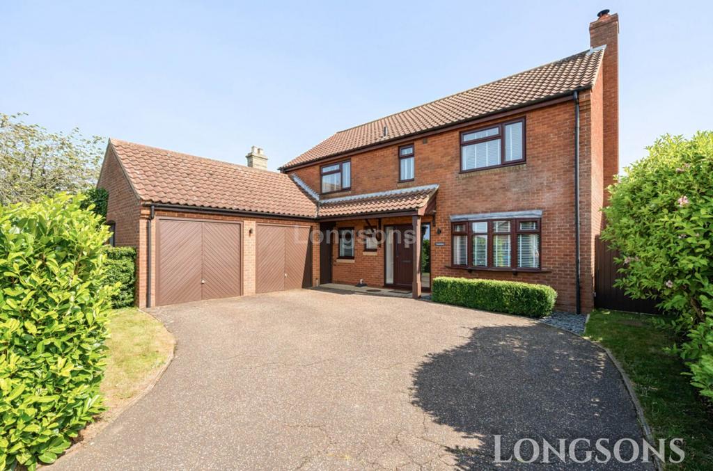 Hale Road, Ashill 4 bed detached house - £525,000