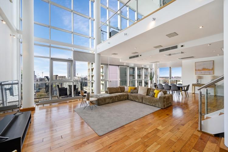 The Edge, Clowes Street, Salford M3 3 bed apartment - £5,000 pcm (£ ...