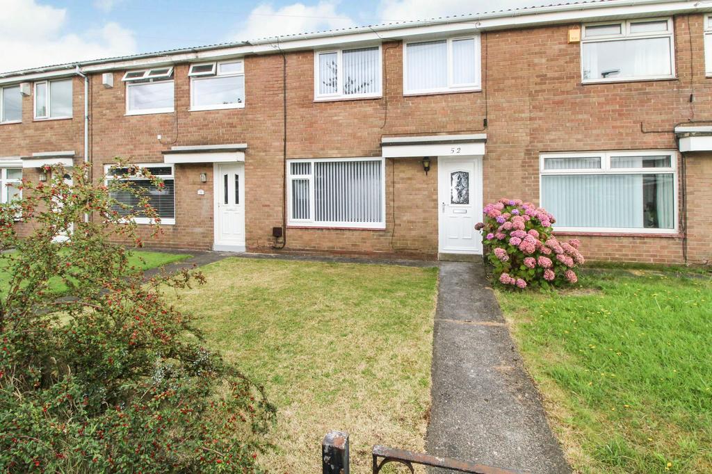 Holystone Avenue, Blyth, NE24 3 bed terraced house - £119,950