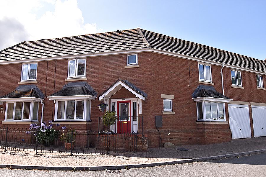 Powlesland Road, Alphington, Exeter, EX2 3 bed terraced house for sale ...