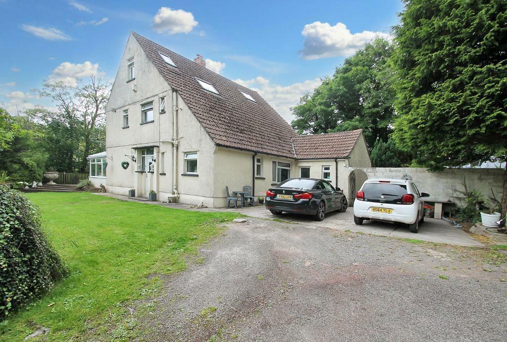 Surgery Road, Blaina, Abertillery... 5 bed detached house - £365,000