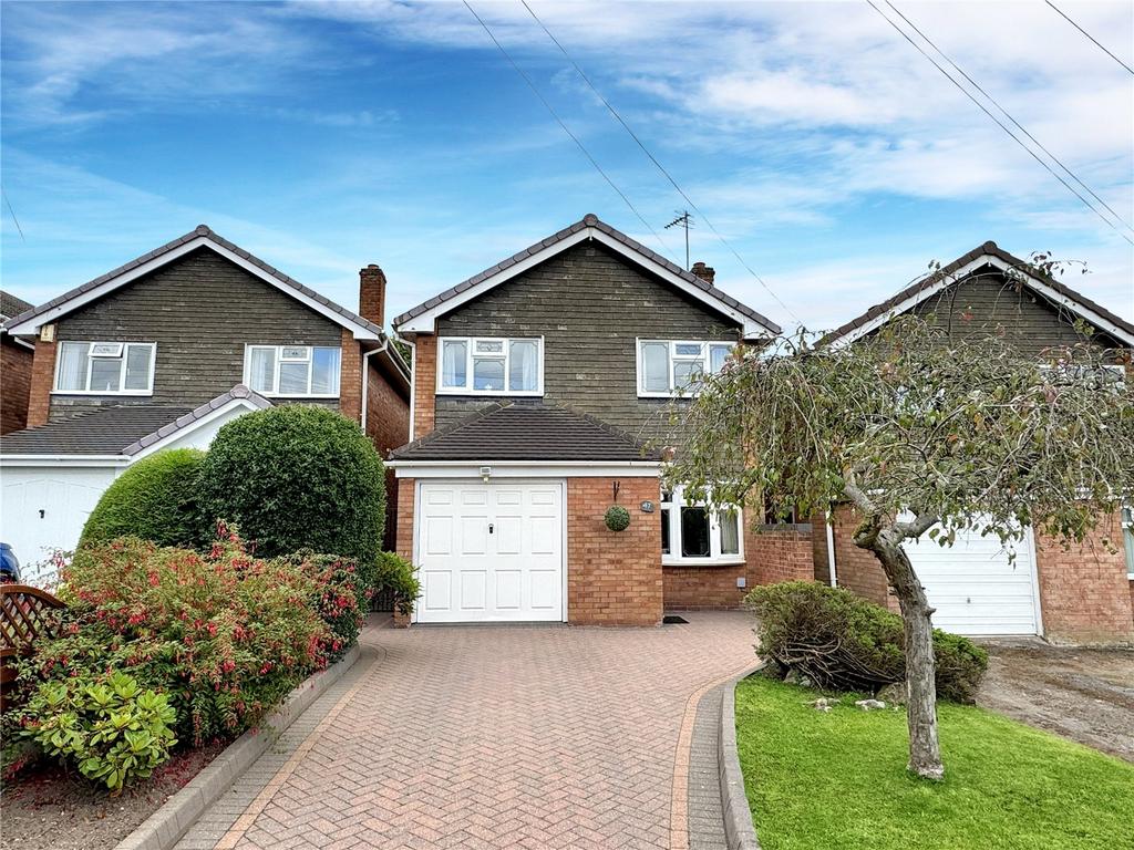Sandy Lane, Cannock, Staffordshire, WS11 4 bed detached house for sale ...