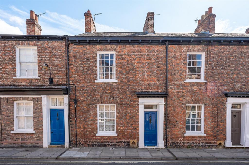 George Street, York City Centre, YO1 9QA 3 bed terraced house - £375,000