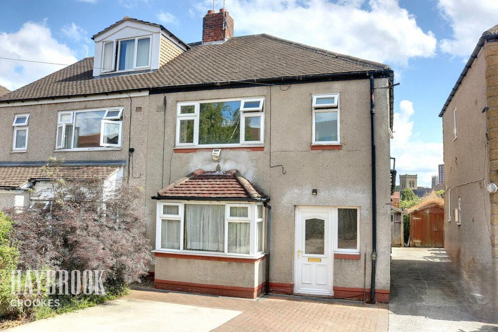 Oxford Street, Netherthorpe 4 bed semi-detached house - £200,000