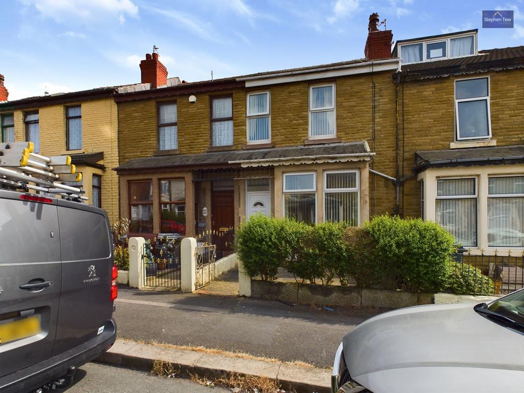 Wyre Grove, Blackpool, FY1 3 bed terraced house - £95,000