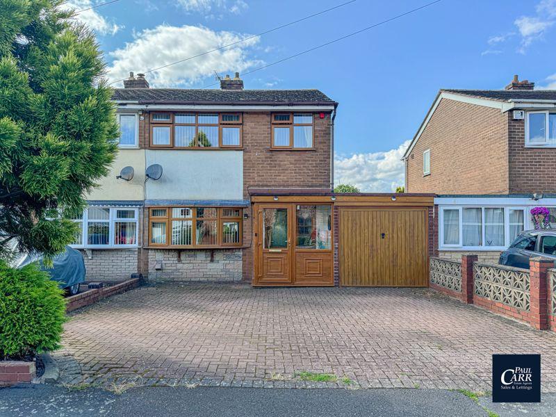 Quinton Avenue, Great Wyrley, WS6 6LN 3 bed semi-detached house - £270,000