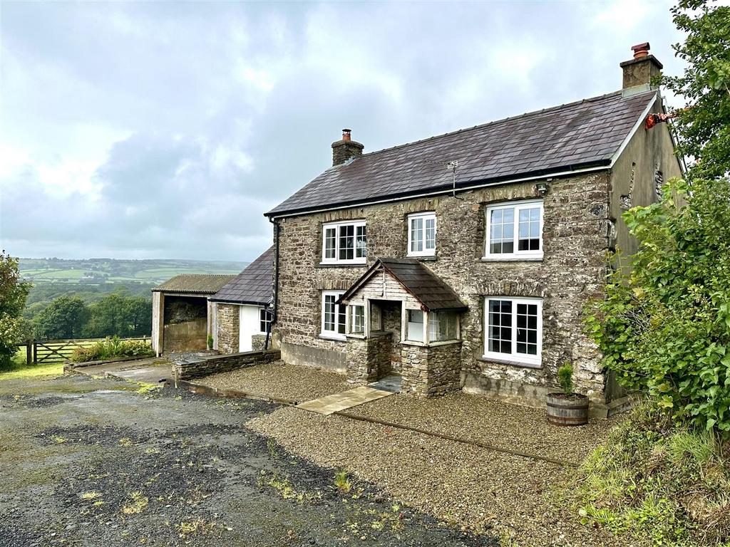 Llanpumsaint, Carmarthen 4 bed property with land for sale - £549,500