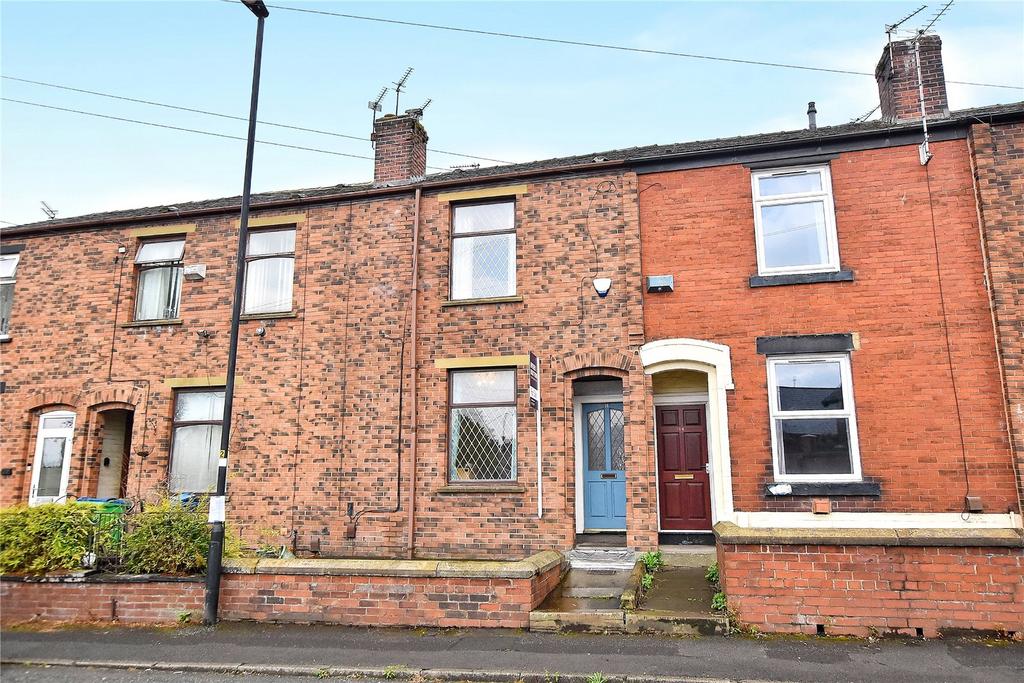 Royle Barn Road, Castleton, Rochdale... 3 bed terraced house - £145,000