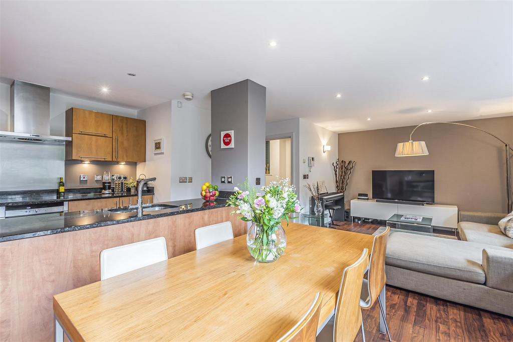 Savoy Mews, London SW9 2 bed townhouse - £750,000