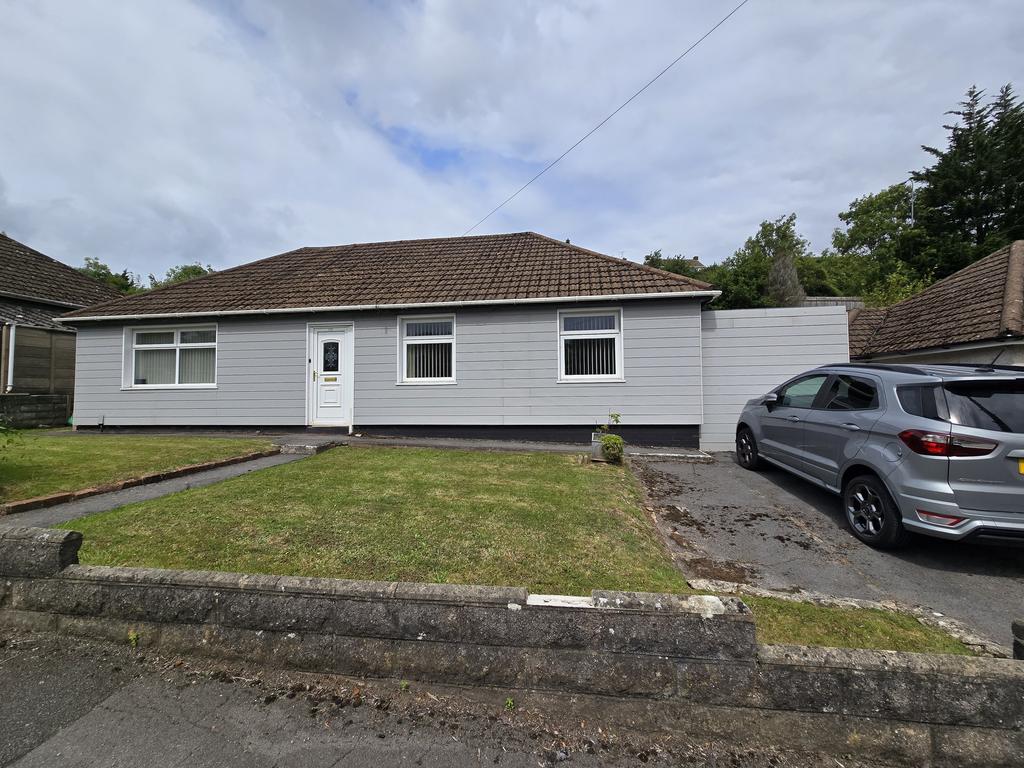 Andrew Road, Penarth 3 bed bungalow - £399,950