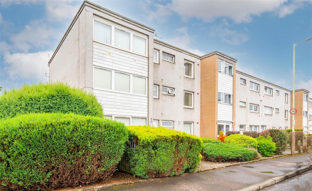 Muirton Place, Perth 2 bed flat for sale - £124,950