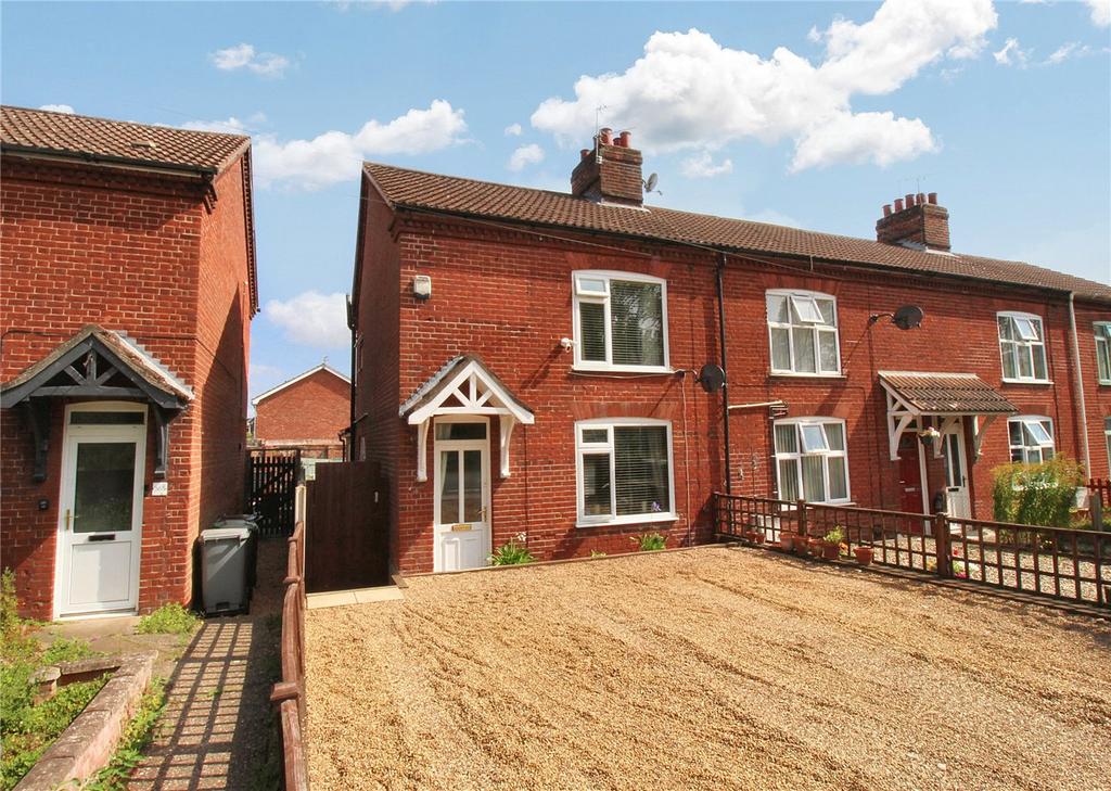 Drayton High Road, Hellesdon... 3 bed end of terrace house - £260,000