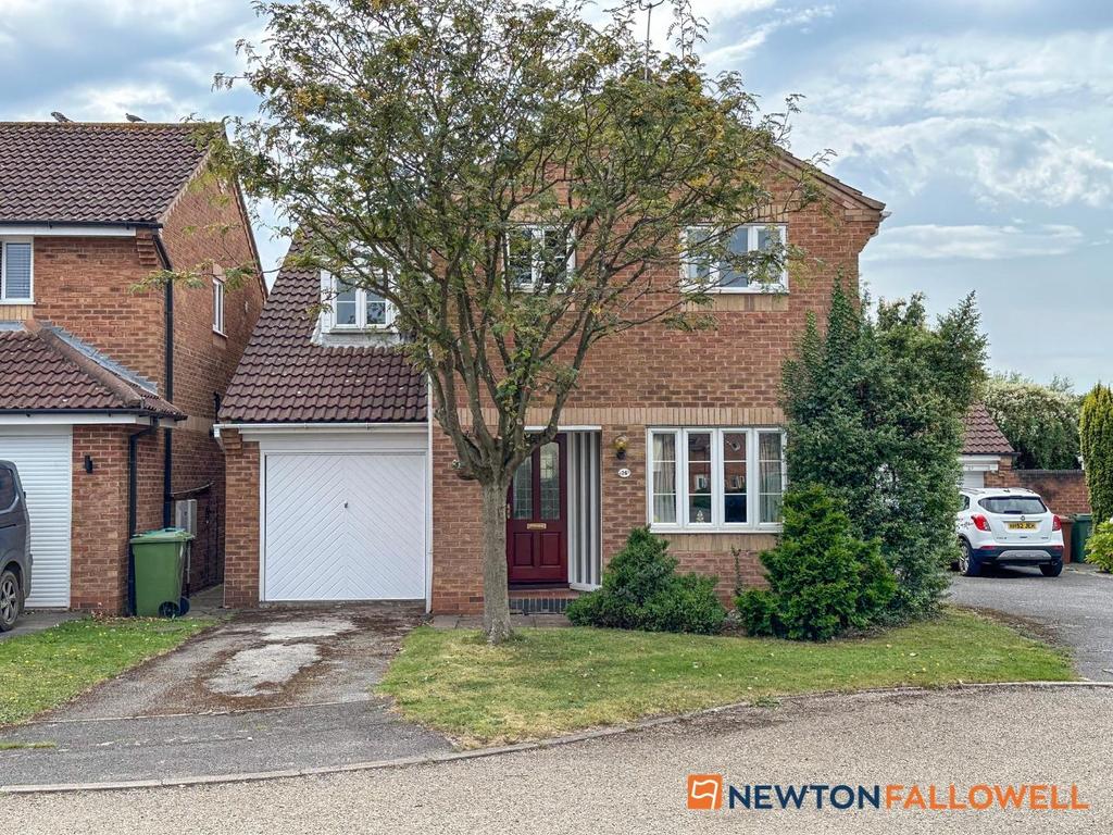 Orchid Drive, 8 NG24 4 bed detached house for sale - £280,000