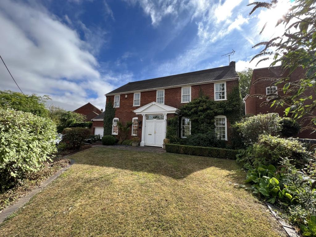 Little End, Bruntingthorpe LE17 4 bed detached house - £1,950 pcm (£450 pw)