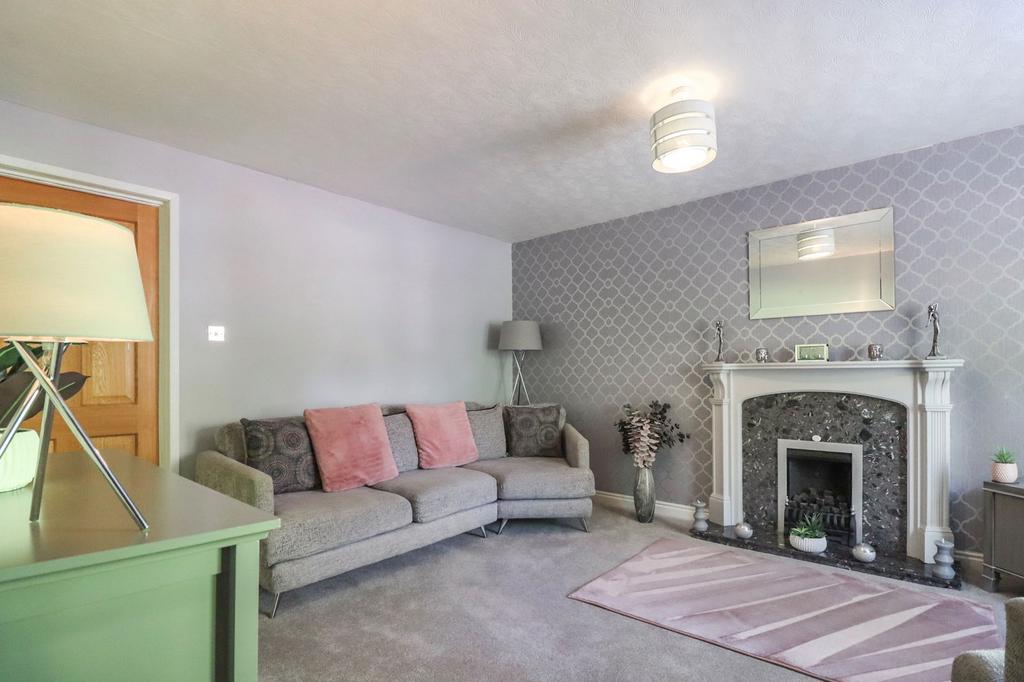 Addy Street, Sheffield S6 3 bed terraced house - £210,000
