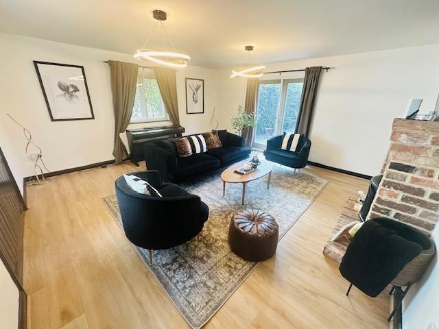 The Greaves, Minworth, Sutton... 3 bed barn conversion - £1,595 pcm (£ ...