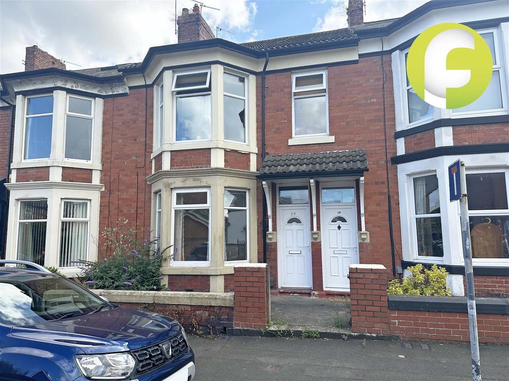 Fontburn Terrace, North Shields, Tyne... 2 bed flat - £144,950