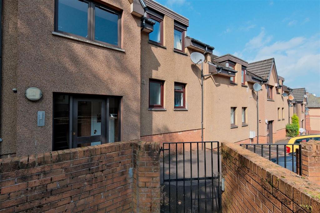 Common Green, Hamilton 1 bed apartment - £69,995
