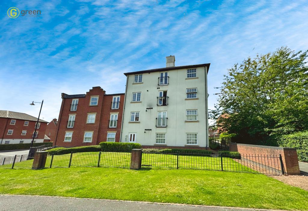 Birmingham B43 2 bed apartment - £1,200 pcm (£277 pw)