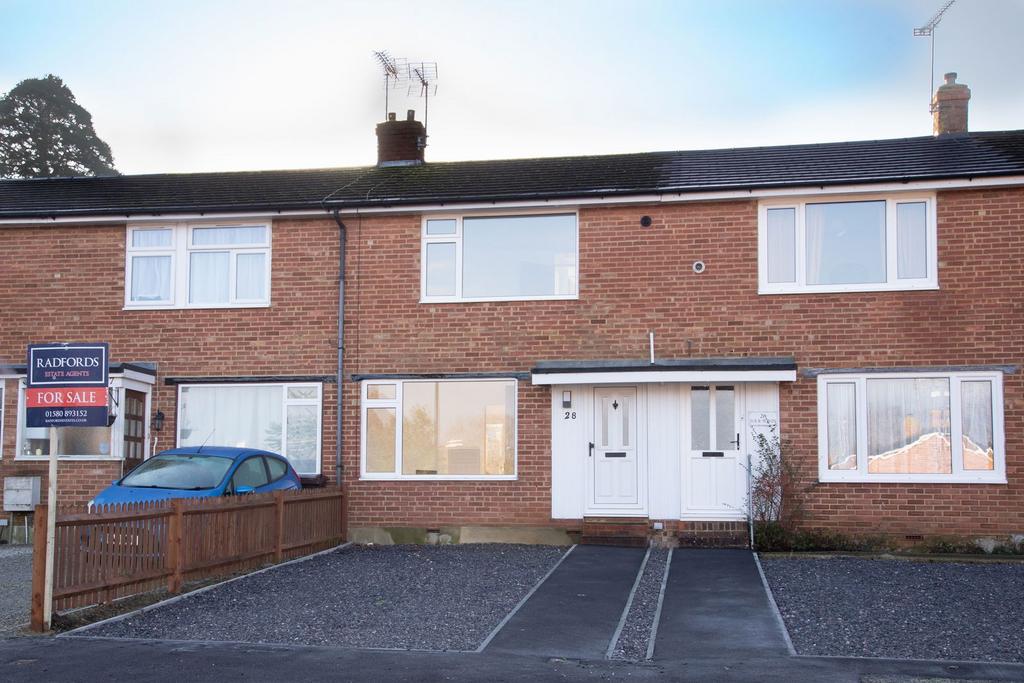 Usborne Close, Staplehurst 2 bed terraced house - £325,000