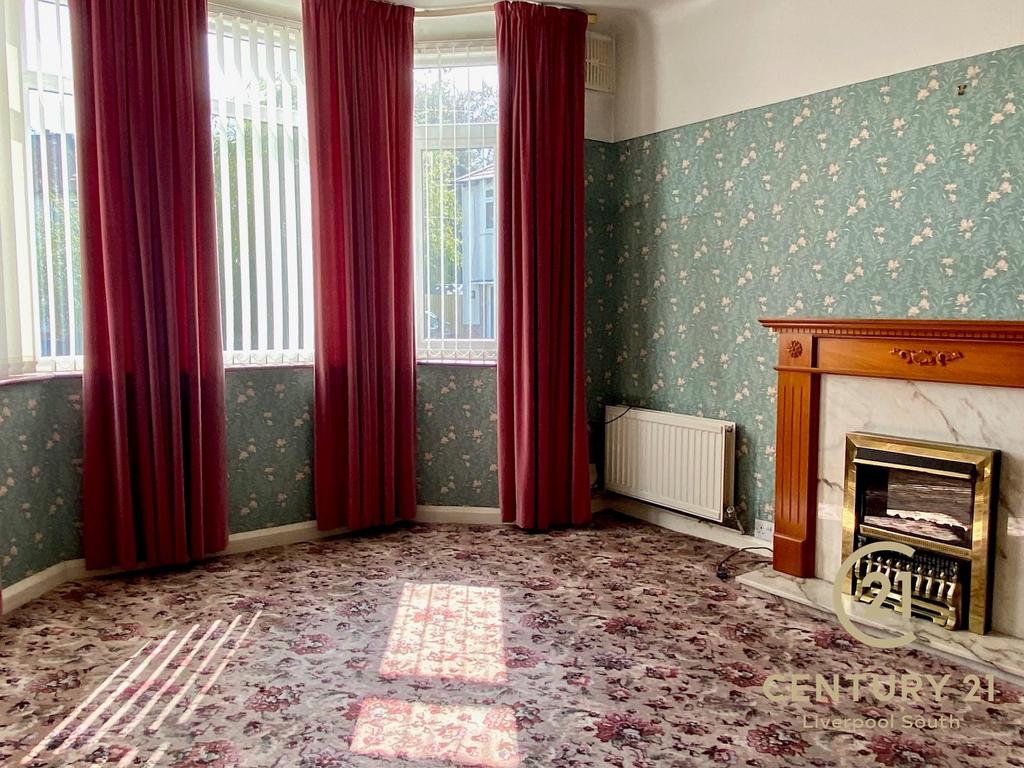 Tudor Road, Hunts Cross, L25 3 bed semi-detached house for sale - £259,950