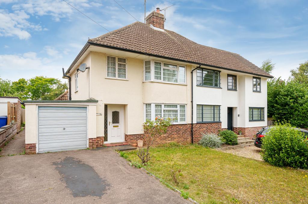 Hervey Road, Bury St. Edmunds IP33 3 bed semi-detached house - £399,995