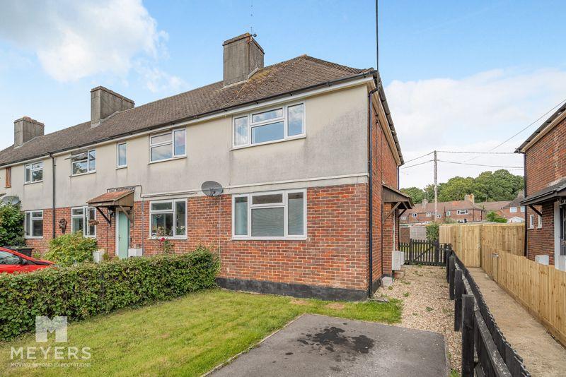 Andover Green, Bovington, BH20 2 bed end of terrace house - £250,000