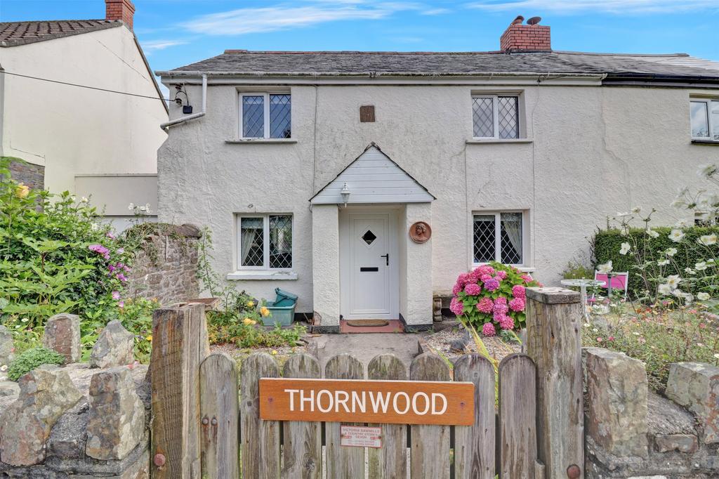 Beaford, Winkleigh, Devon, EX19 2 bed terraced house for sale - £160,000