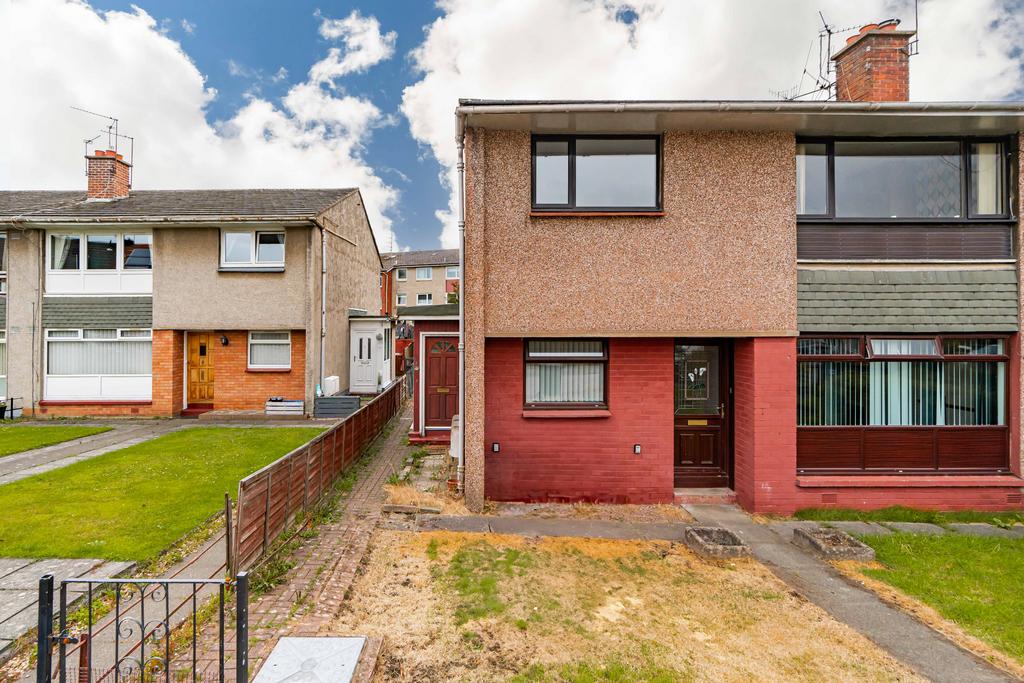 Redhall Road, Edinburgh EH14 2 bed flat - £185,000