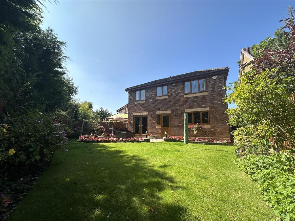 The Chimes, Tarleton, Preston 4 bed detached house - £349,950