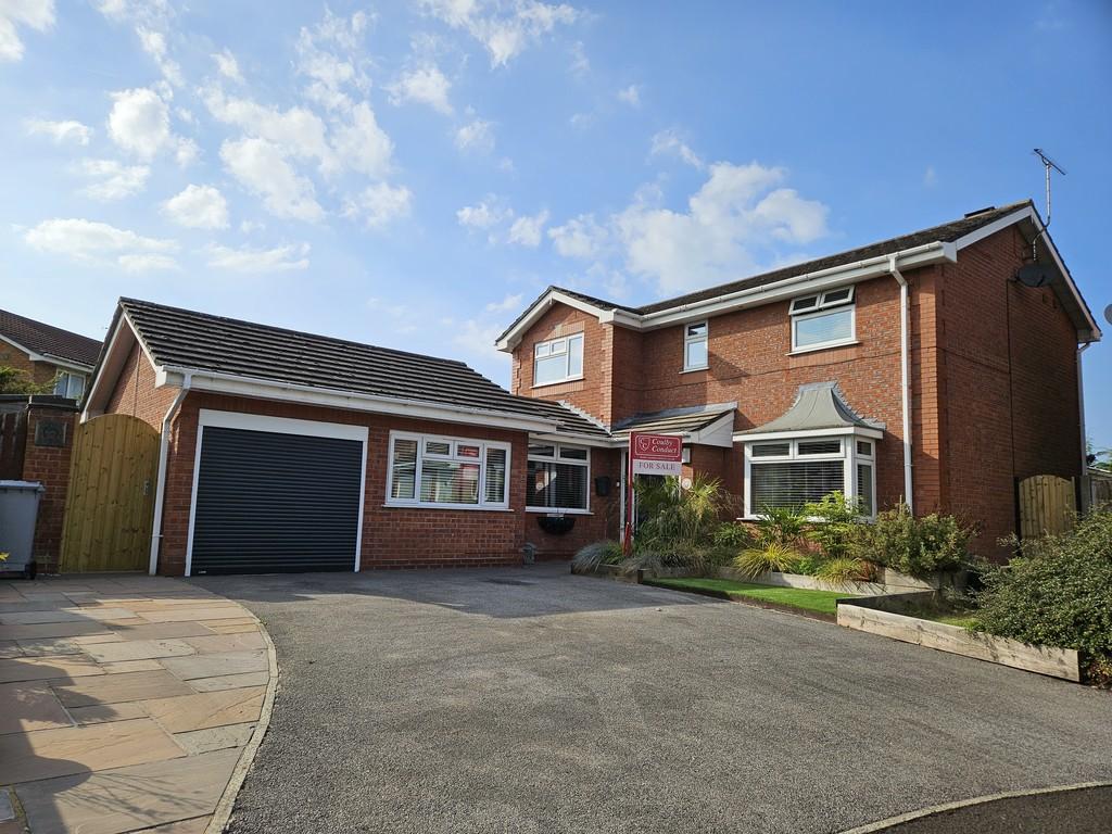Mills Way, Leighton 4 bed detached house for sale - £350,000