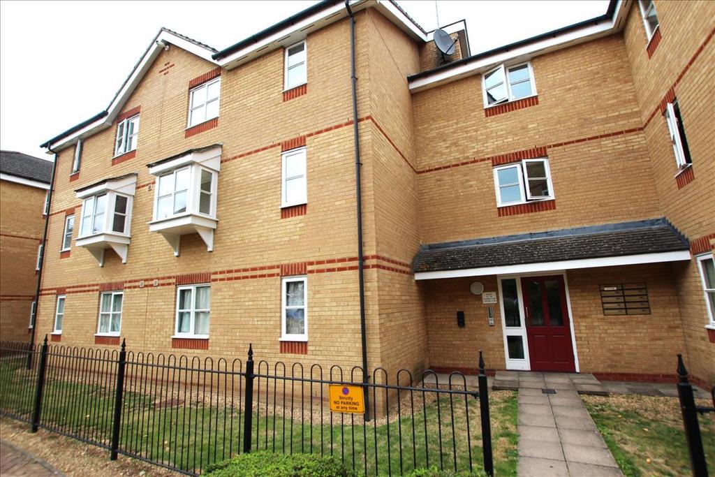 Coltswood Court, Pickard Close... 2 bed flat - £1,700 pcm (£392 pw)