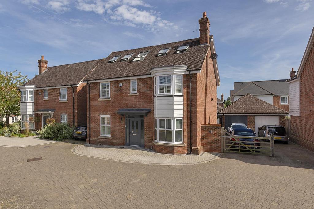 Atlas Close, Kings HillME19 4PS 4 bed detached house - £650,000