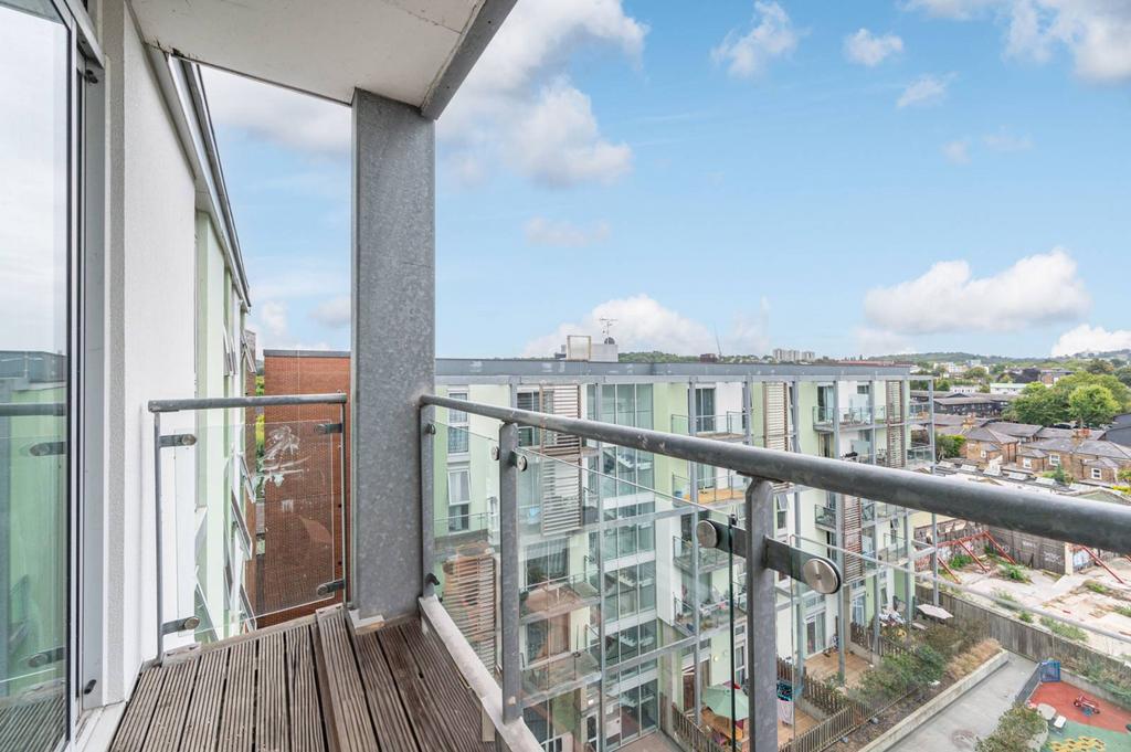 Peckham Rye, Peckham Rye, London, SE15 1 bed flat - £1,800 pcm (£415 pw)