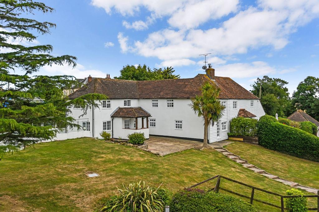 Bilsington Road, Ruckinge, Ashford... 4 bed semi-detached house for ...