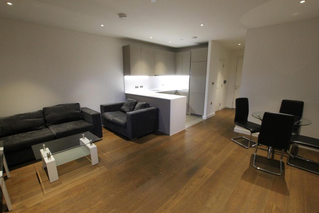 Elvin Gardens, London HA9 1 bed apartment - £360,000