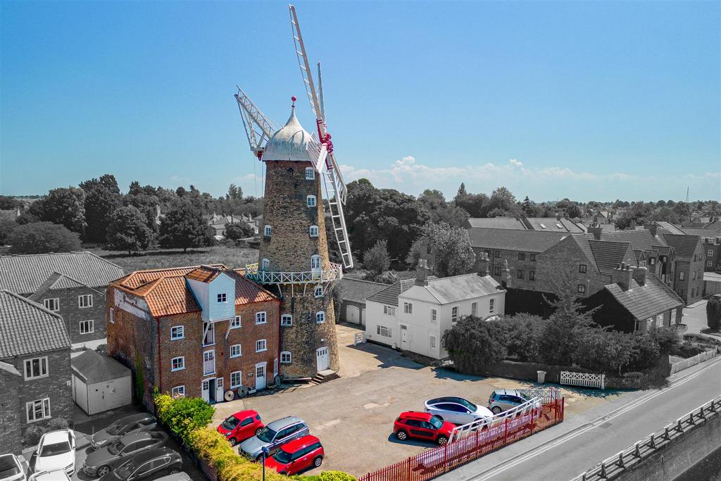 Maud Foster Mill, Willoughby Road 3 bed character property for sale - £ ...