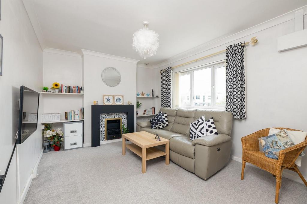 Gatehouse Avenue, Hartcliffe 2 bed maisonette - £200,000