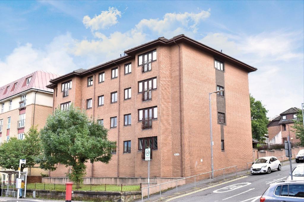 Clarkston Road, Flat 1, Cathcart... 2 bed flat to rent - £1,100 pcm (£ ...