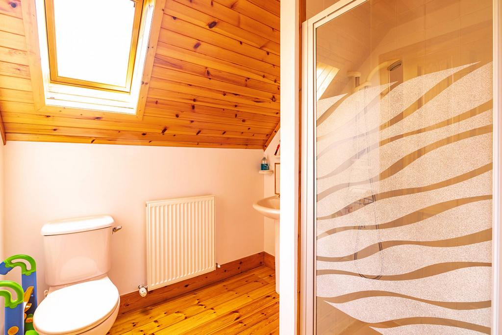 Am Fuaran, 66 Strathkanaird... 5 bed detached house for sale - £400,000