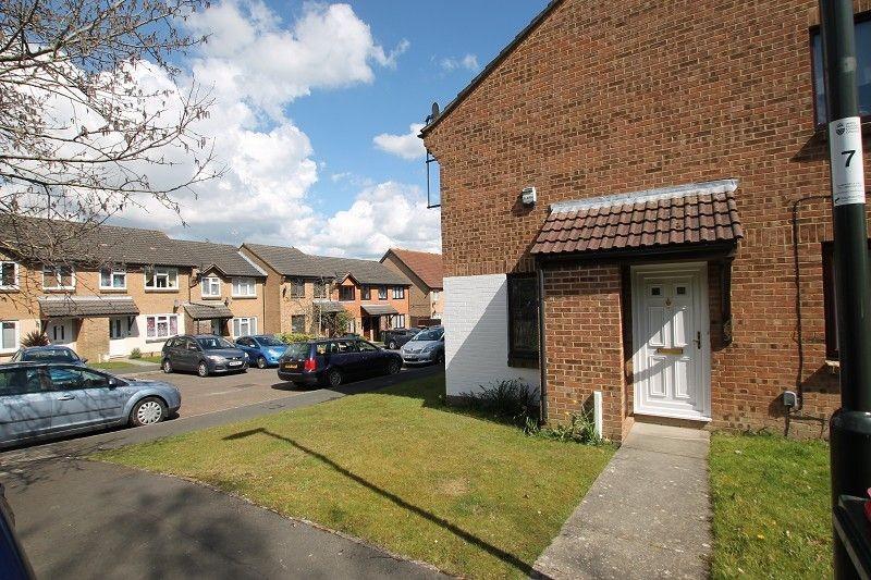 Capsey Road, Ifield, Crawley, West... 1 bed end of terrace house - £ ...