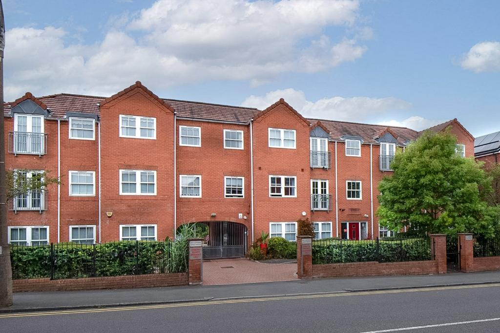 Worcester Street, Stourbridge, West... 2 bed apartment for sale - £170,000