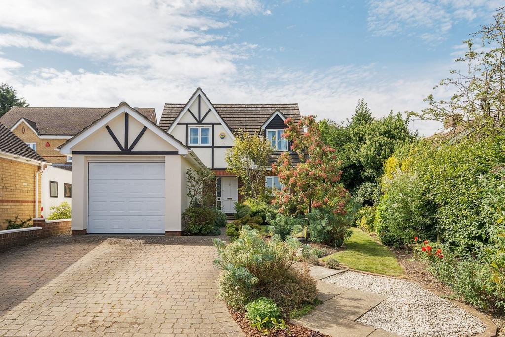 High Street, Meppershall, SG17 4 bed detached house - £575,000